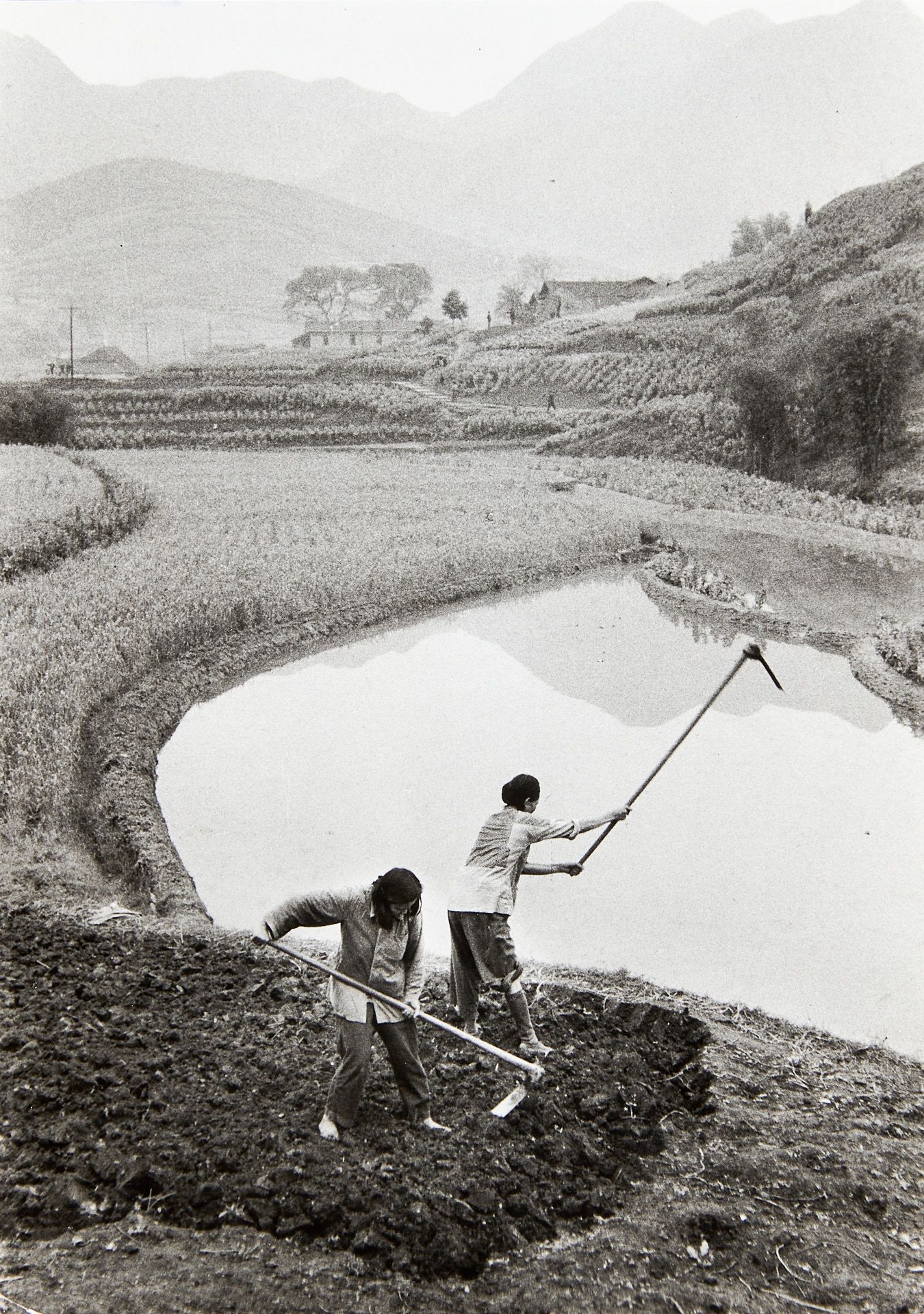 MARC RIBOUD (1923–2016) - Sichuan Province, China 1957 | AI41311