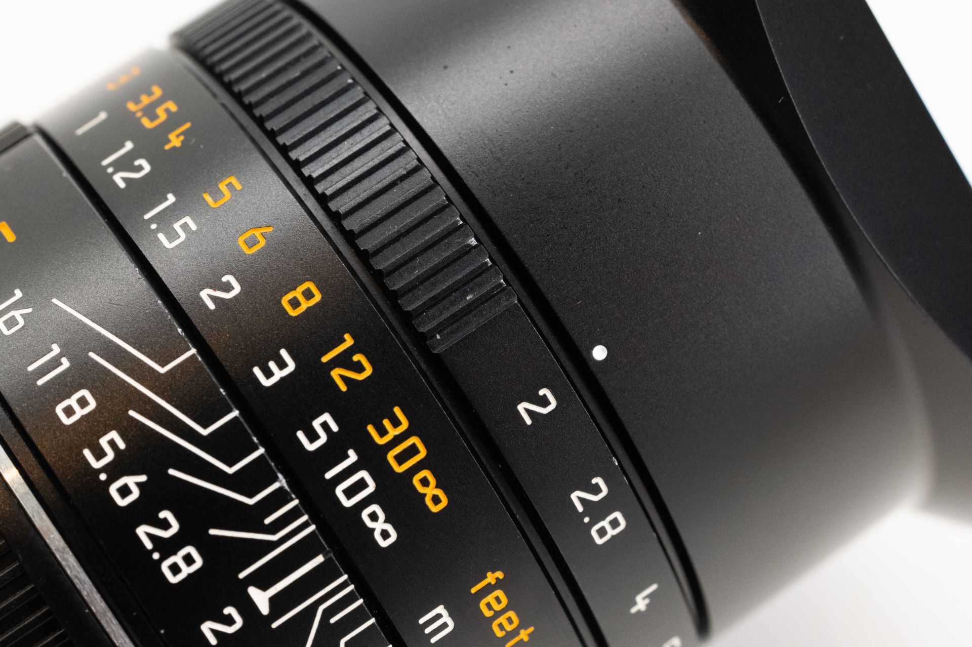 Leica Summicron-M 35mm f/2 ASPH V2 11673 | Leica Camera Classic