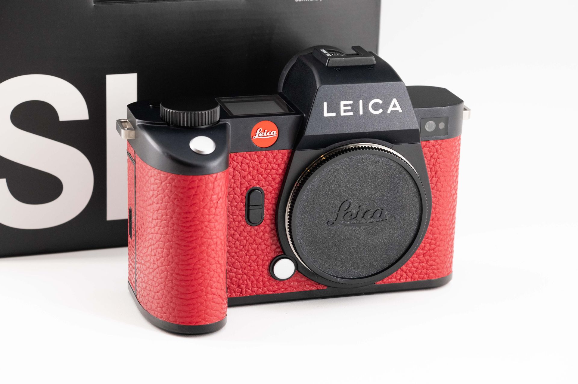 Leica New Arrivals